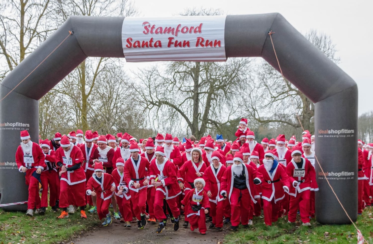 Burghley House | Stamford Santa Fun Run