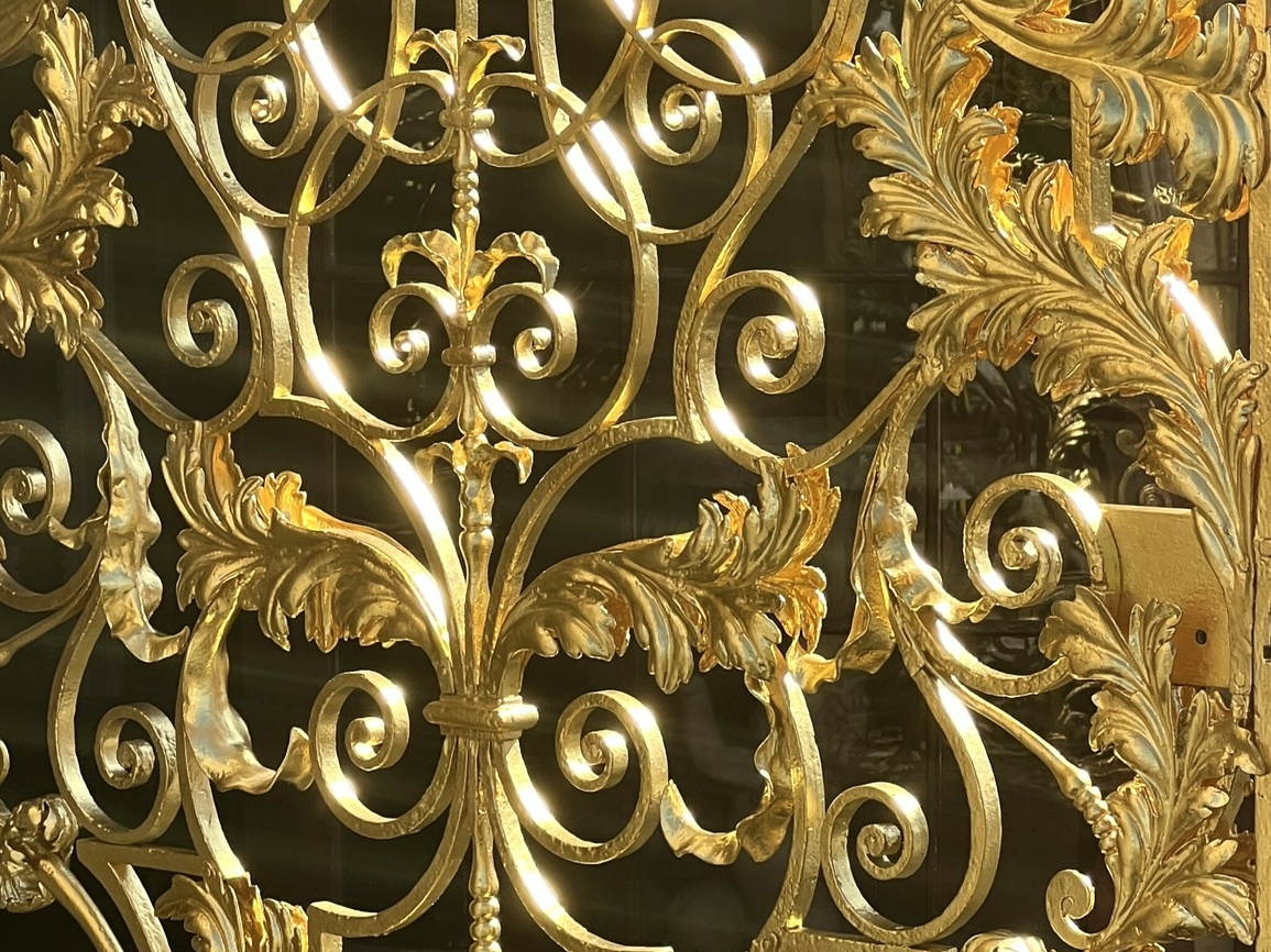 Burghley House | Burghley’s Iconic Tijou Gates Make a Golden Return