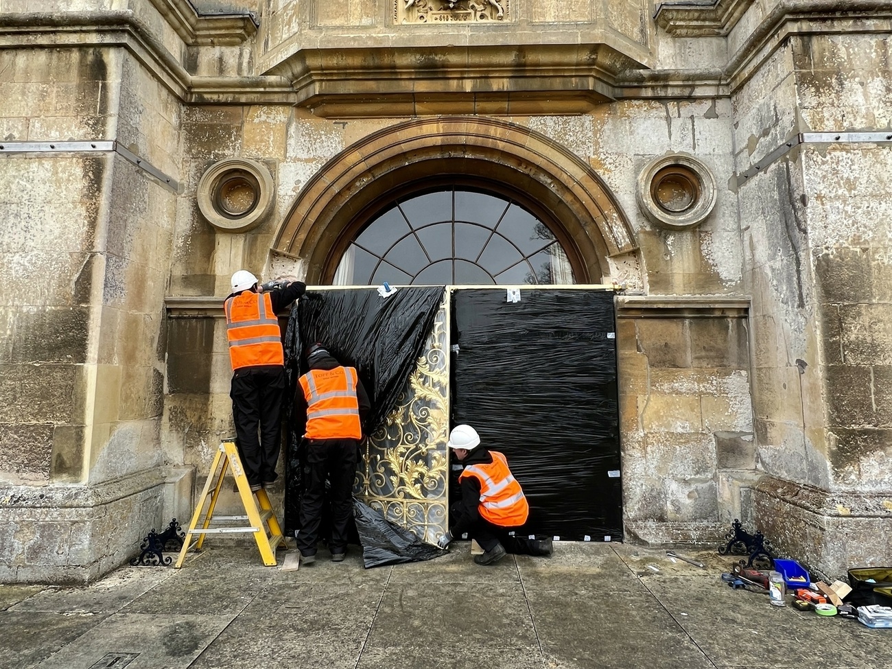 Burghley House | Burghley’s Iconic Tijou Gates Make a Golden Return